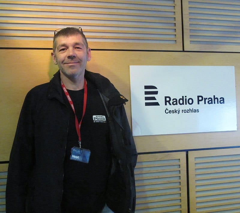 „Duschen, Anziehen, Essen und Radio Prag – das gehört zum Tagesablauf ...